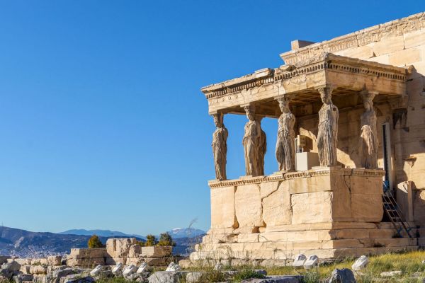 10 Landmarks and Monuments You Should Not Miss in Athens